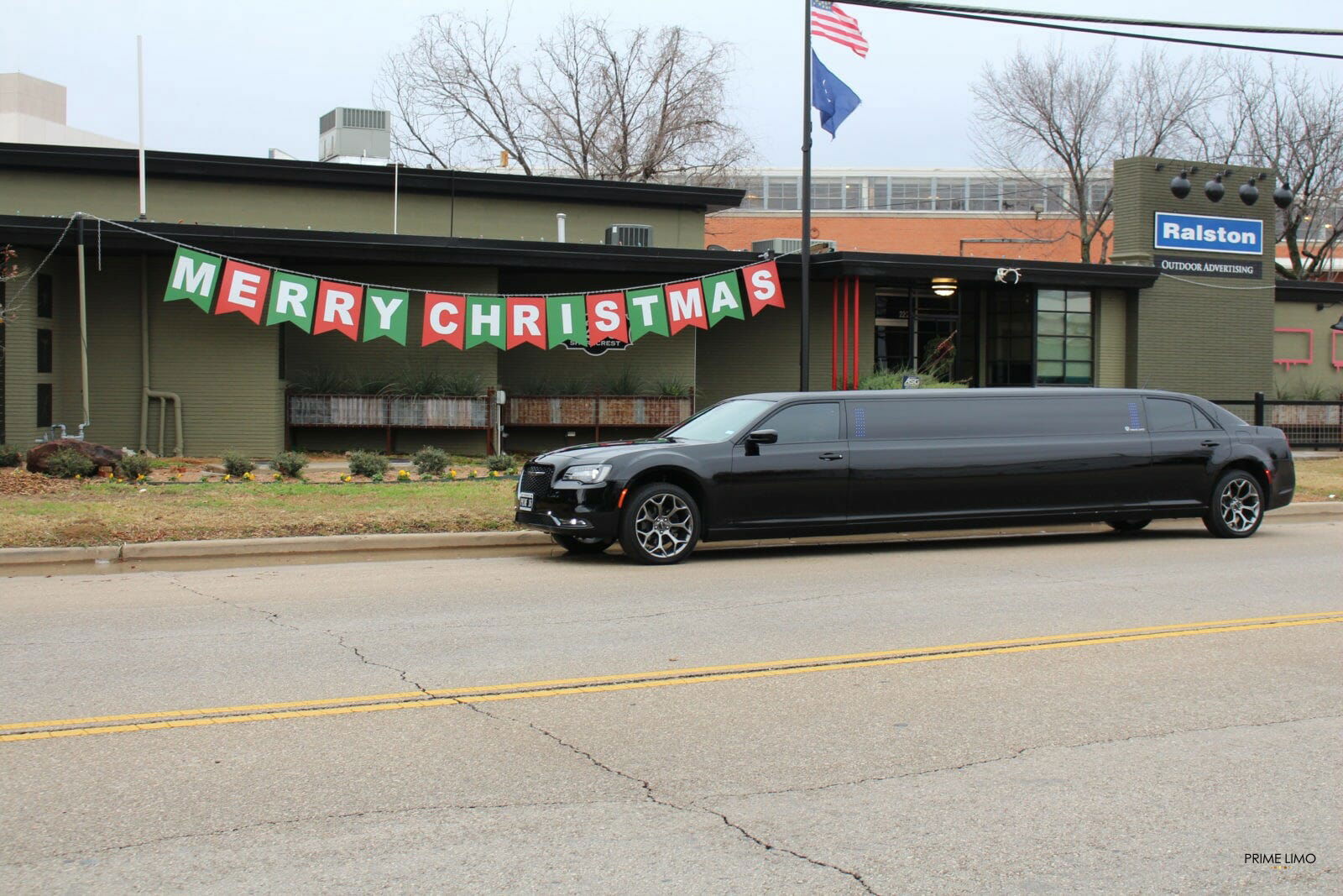 Holidays Chrysler 300 | Prime Limo & Car Service | Limo Service Dallas ...